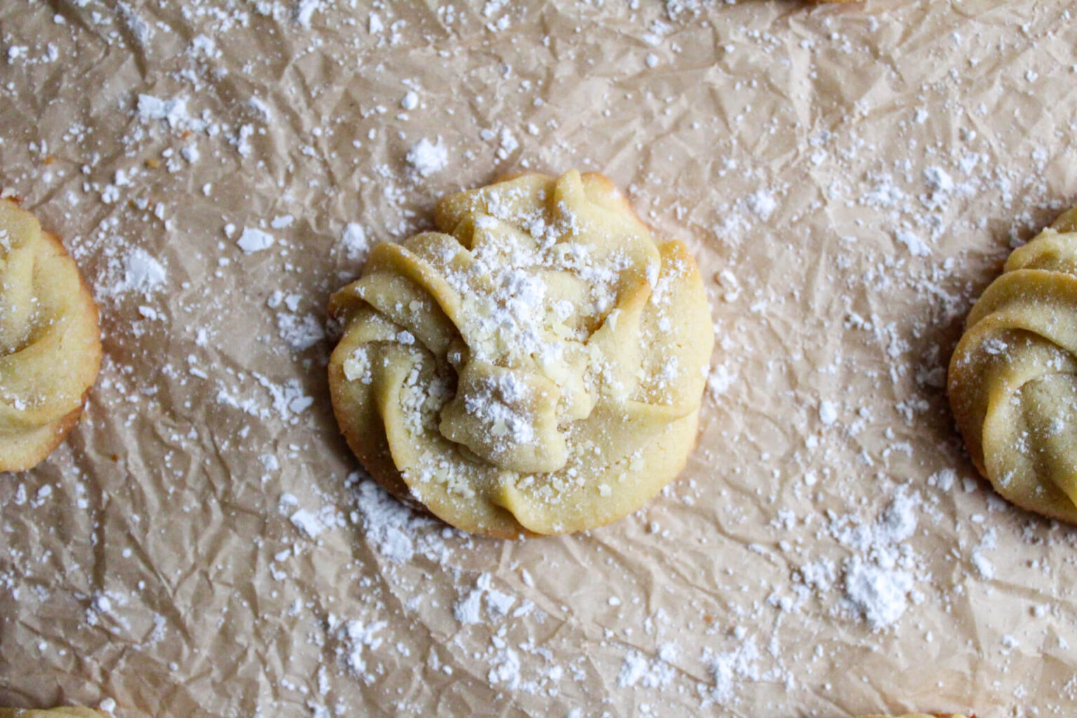Simple Norwegian Butter Cookies (Serinakaker) - The Simple Homeplace