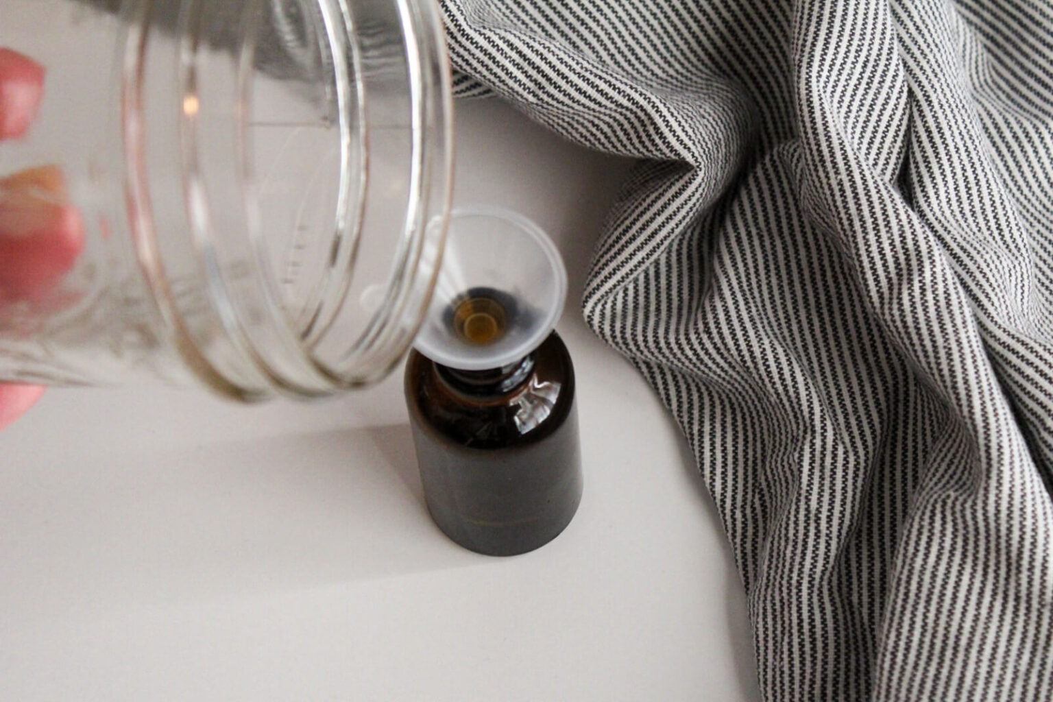 DIY Refreshing Scalp Spray for Hair Growth - The Simple Homeplace